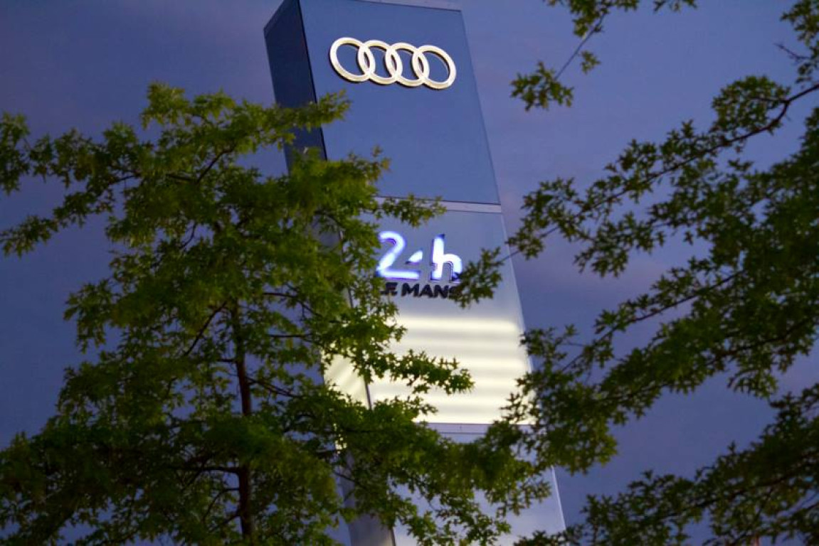 Signalétiques Extérieures Totems - Audi Village 24h du Mans